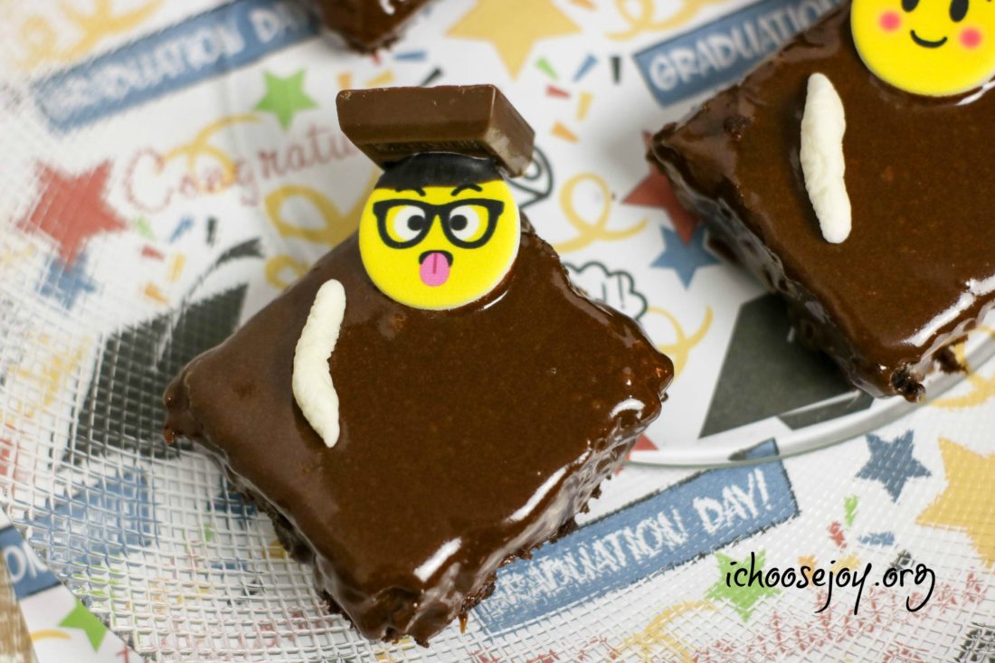 How to Successfully Plan a Homeschool Graduation Ceremony & Party with ...