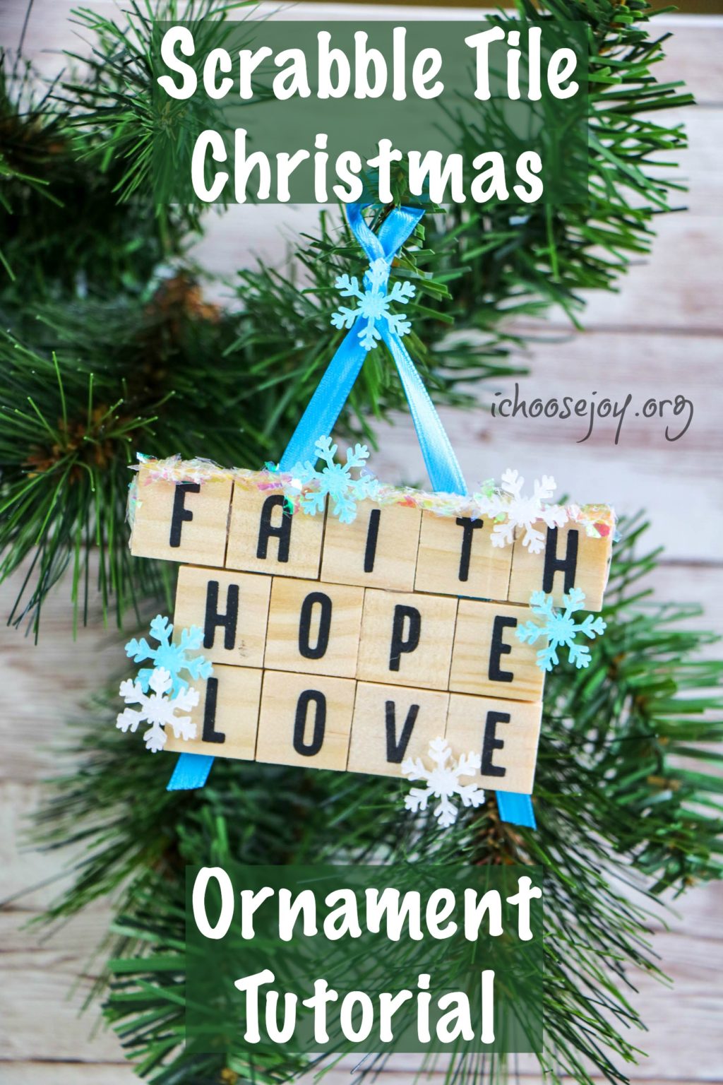 Scrabble Tile Christmas Ornament Tutorial
