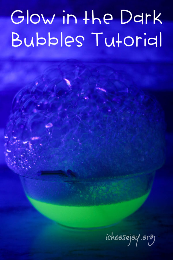 Glow in the Dark Bubbles tutorial: Perfect for New Year's Eve!